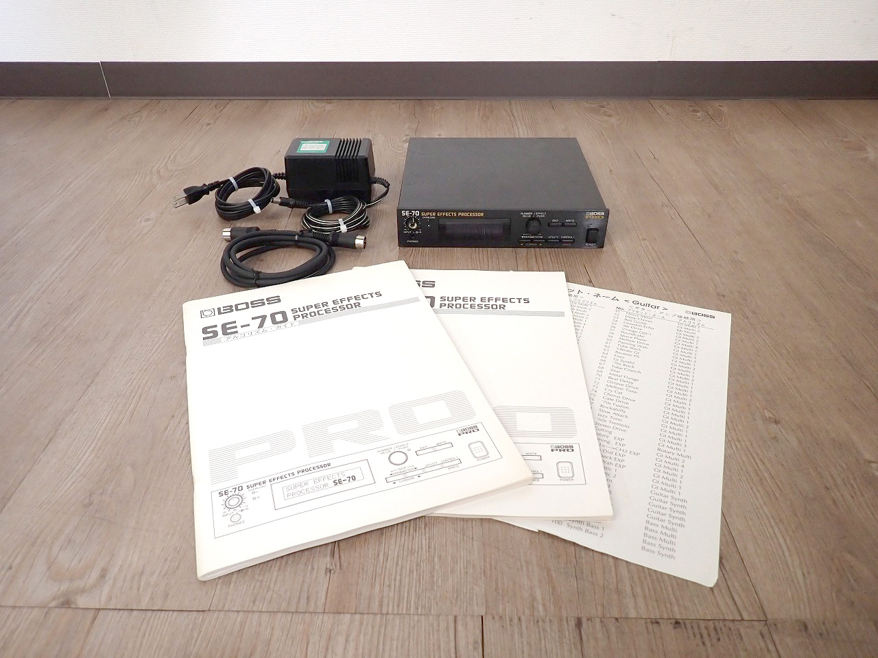 マルチエフェクター BOSS SUPER EFFECTS PROCESSOR SE-70 ボス スーパー エフェクト プロセッサー BRB ...