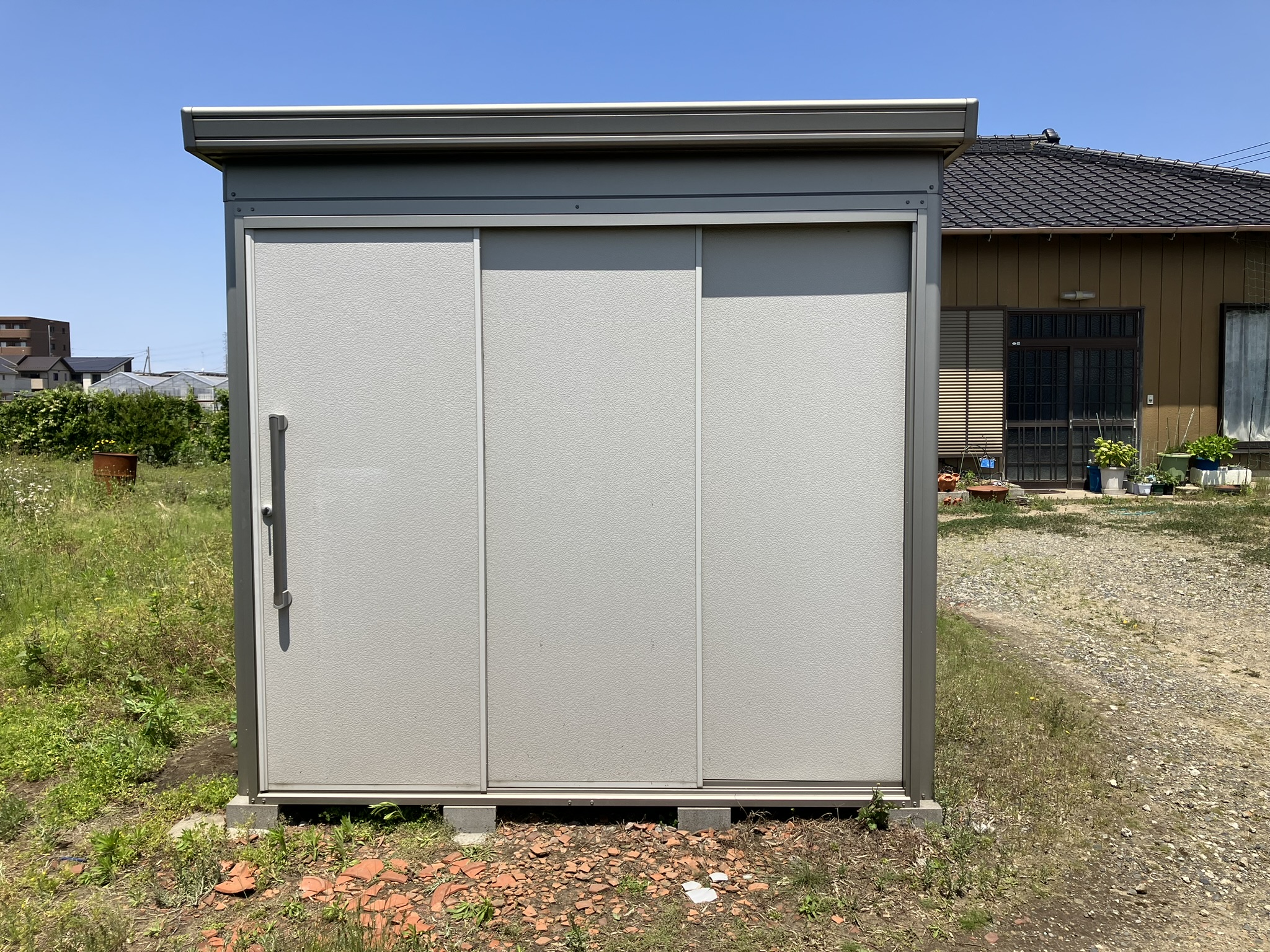 YODO ヨド物置 ヨド蔵MD ウレタン断熱材壁 鍵付き 天井 DZB-2518HE W2585×D1884×H2473mm - リサイクルショップ良品企画-買取実績