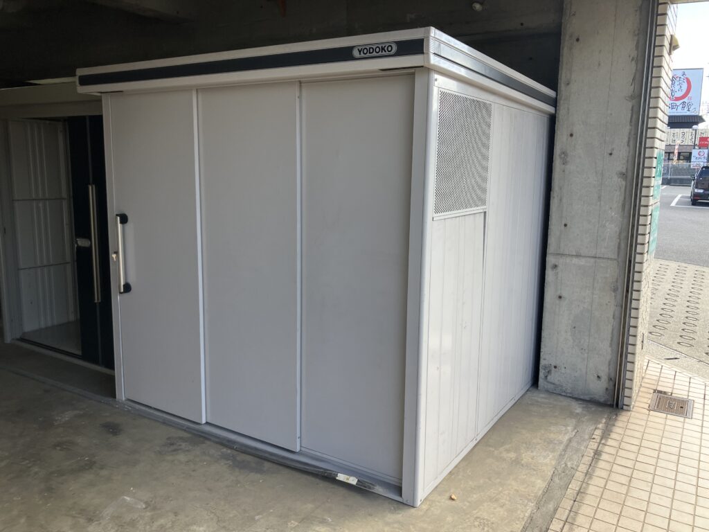 YODOKO ヨドコウ エルモ 物置 ダストピット LMC-2222DP W2213×H2117×D2213 解体済 - リサイクルショップ良品企画-買取実績