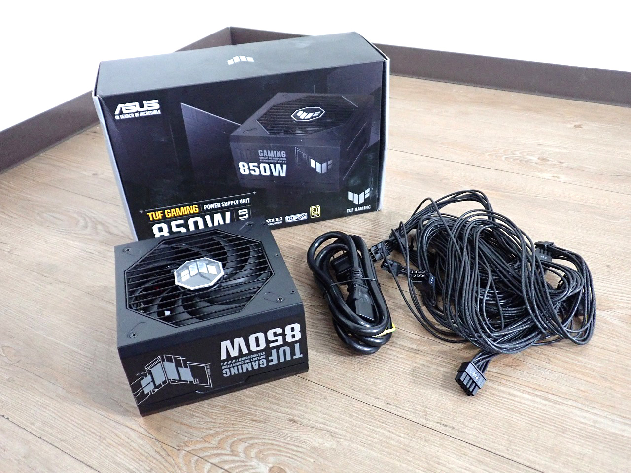 電源ユニット ASUS TUF-GAMING-850G エイスース PCIE5.0 フルモジュラー 80 Plus Gold 認定 850W ...